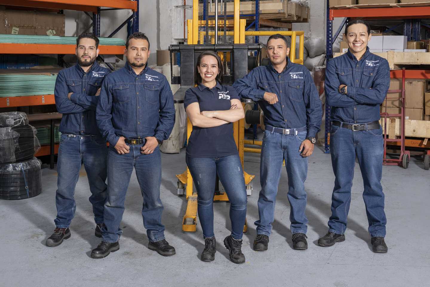 IMPORTADORA AA - IMPORTADORA AA